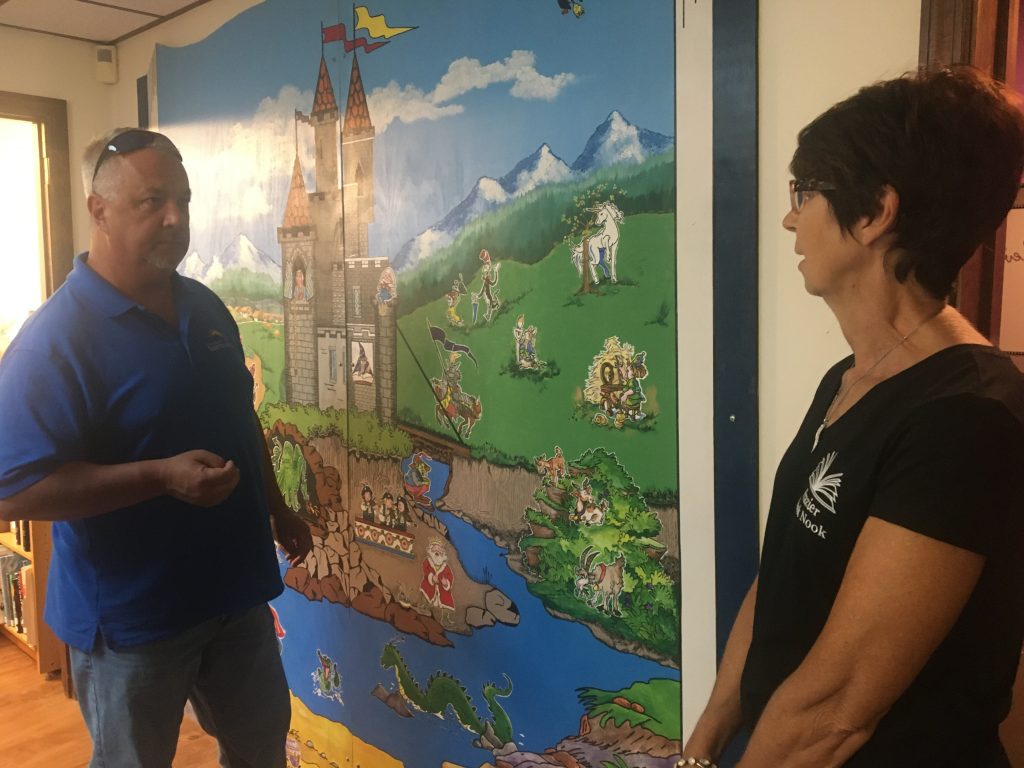 Frazier Community Library holds grand opening - Herald-Standard